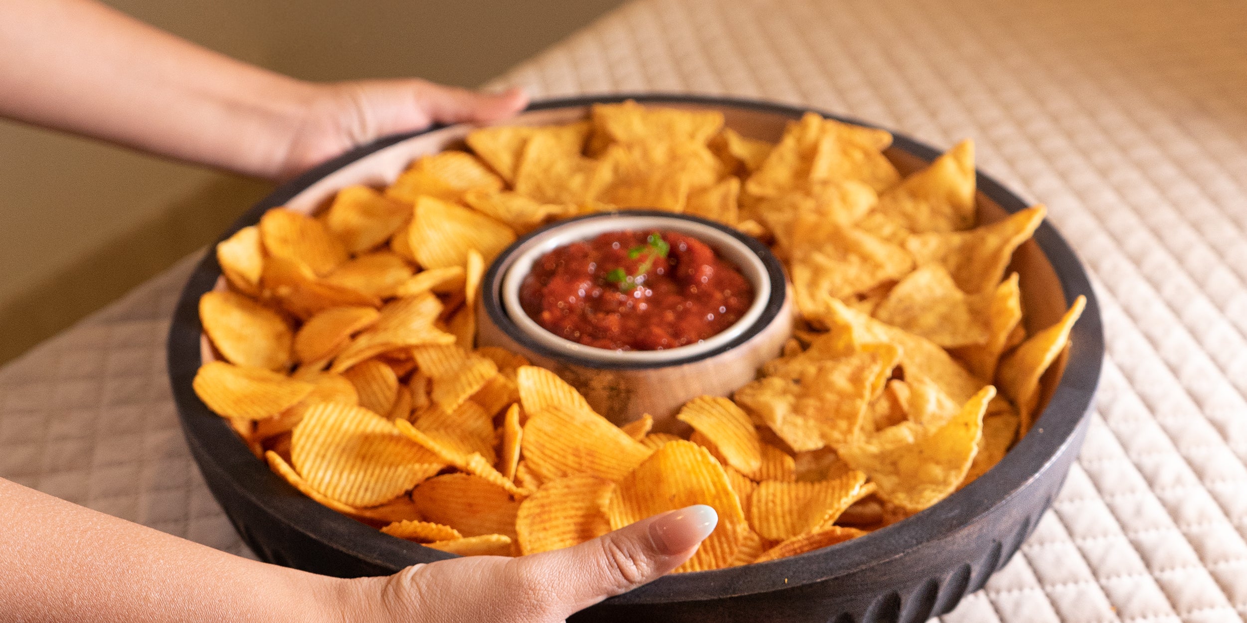 Tabletop + Bar – Muun Home