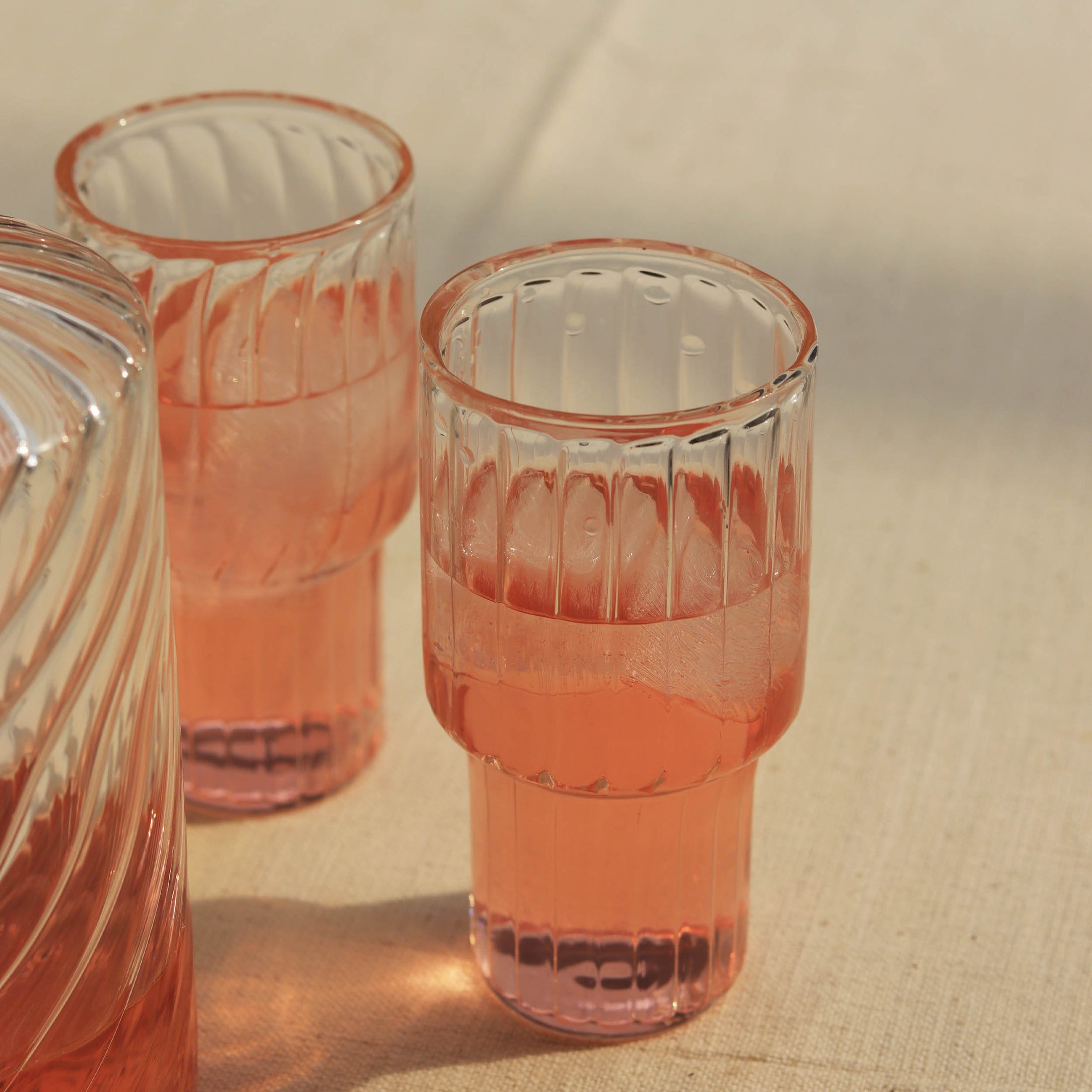 Nova Glass Carafe and Glasses – Muun Home